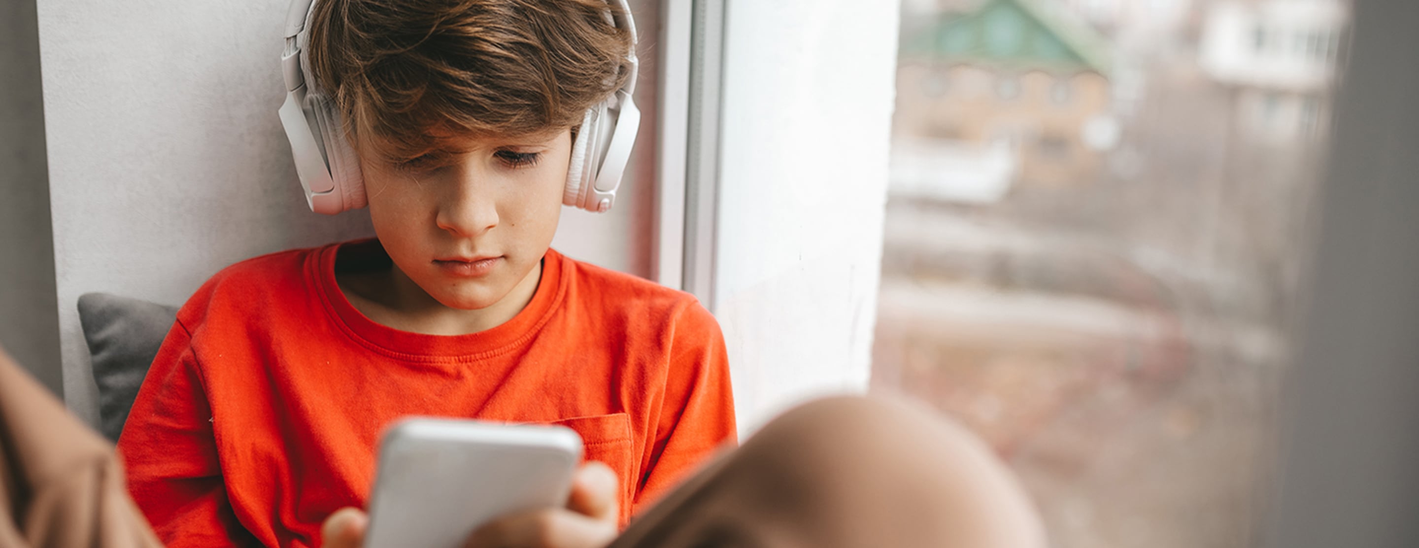 Can Screens Cause Headaches in Kids? | Education | UCSF Benioff ...